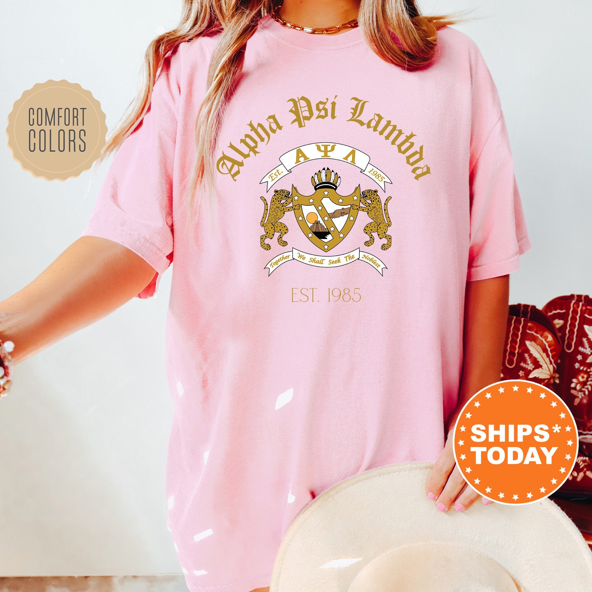 Alpha Psi Lambda Greek Heritage COED T-Shirt | Alpha Psi Lambda Crest – Kite and Crest